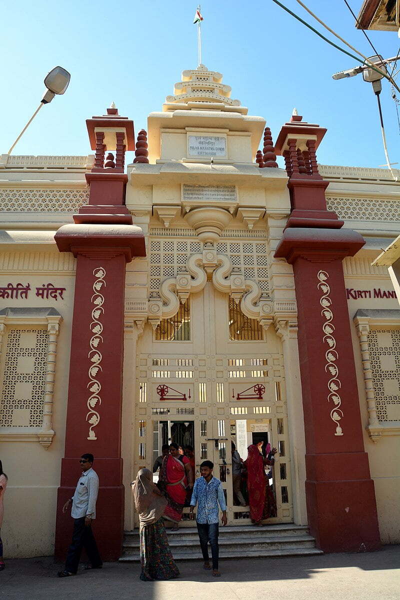 This Gandhi Jayanti, Explore 5 Indian Temples That Worship Mahatma ...