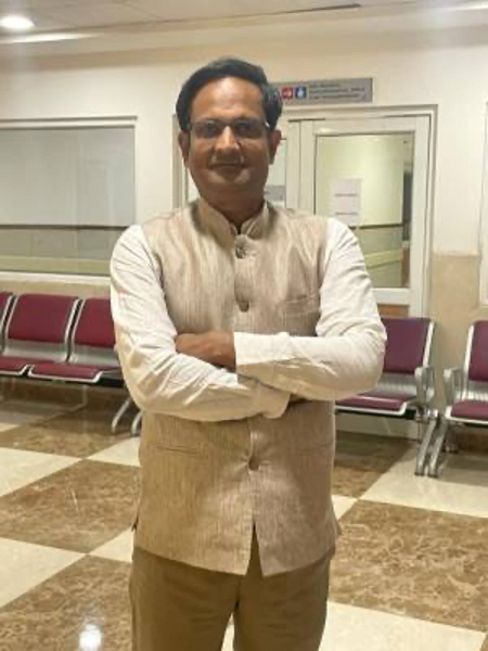 A Doctor's Healing Hands Help The Underserved In Faridabad
